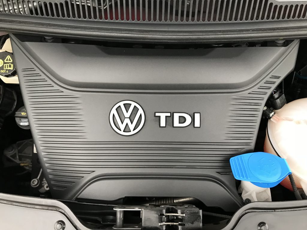 VW Transporter Engine Cover - With Fixings | Transporter HQ