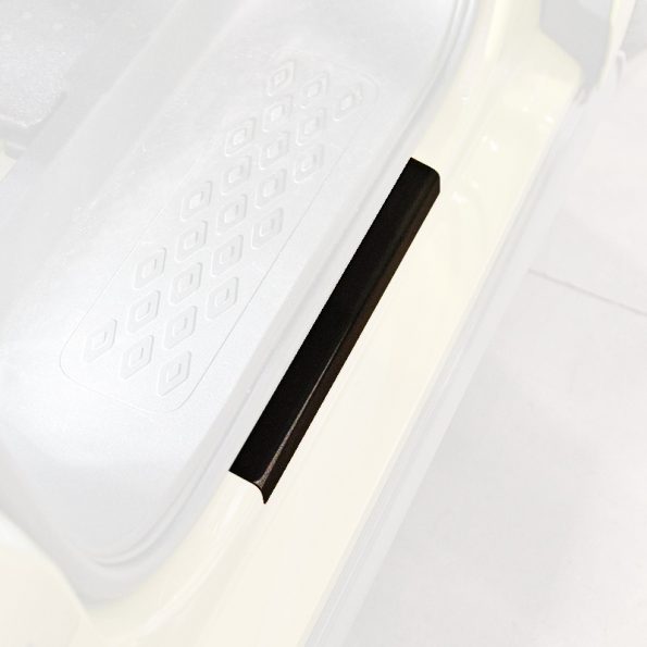 ID Buzz Door Sill Protectors - Front & Rear | Transporter HQ