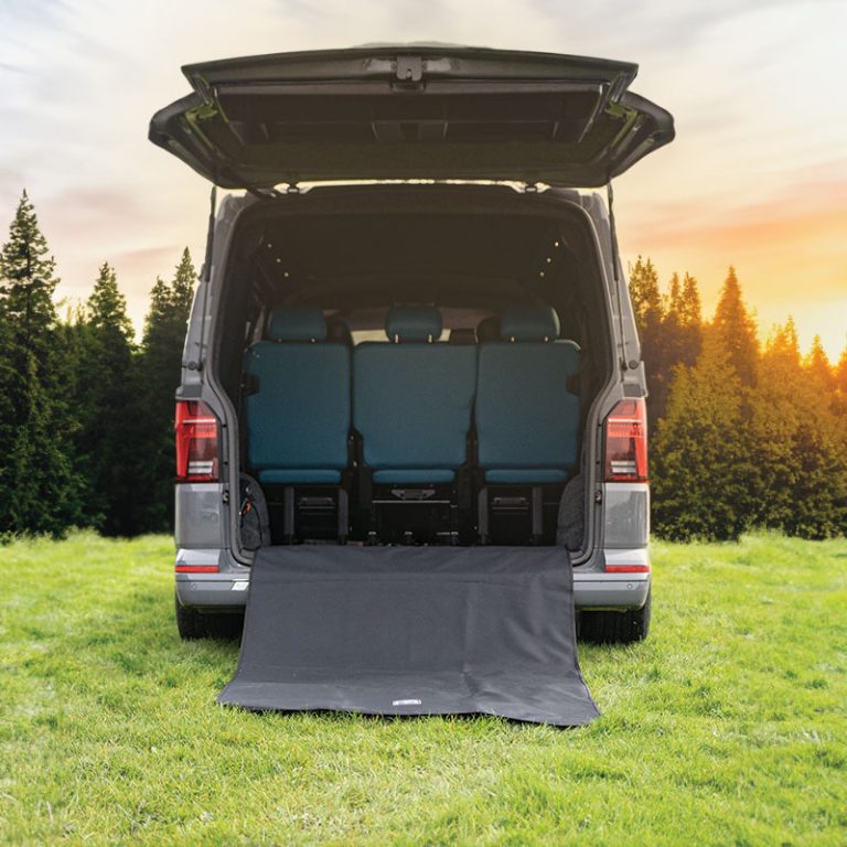 VW Transporter - Detachable Rear Bumper Protector Flap | THQ
