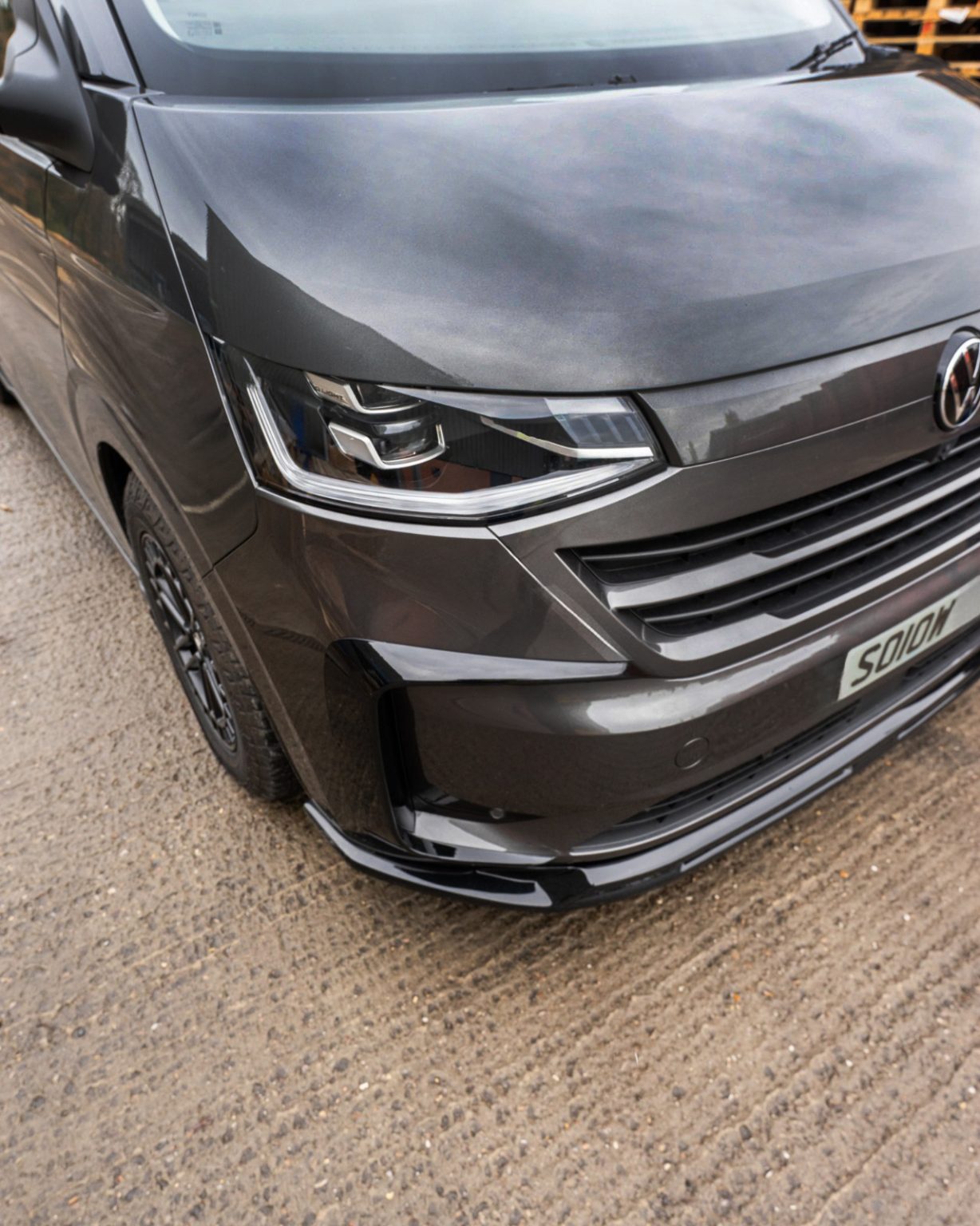 VW New Transporter T7 - Front Canards | THQ