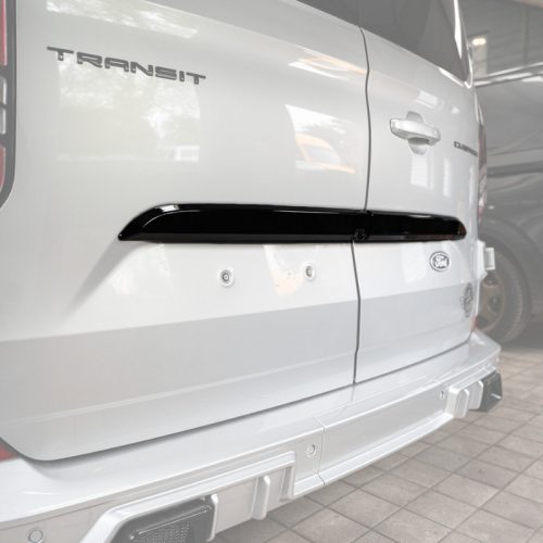 Rear Numberplate Treshold - Transit Custom Gen 2 | THQ