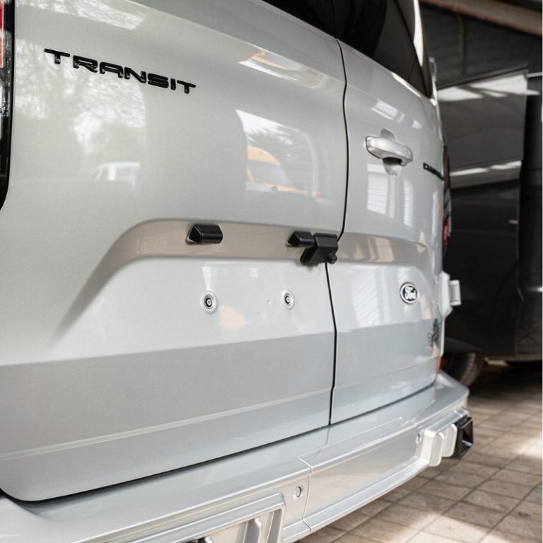 Rear Numberplate Treshold - Transit Custom Gen 2 | THQ